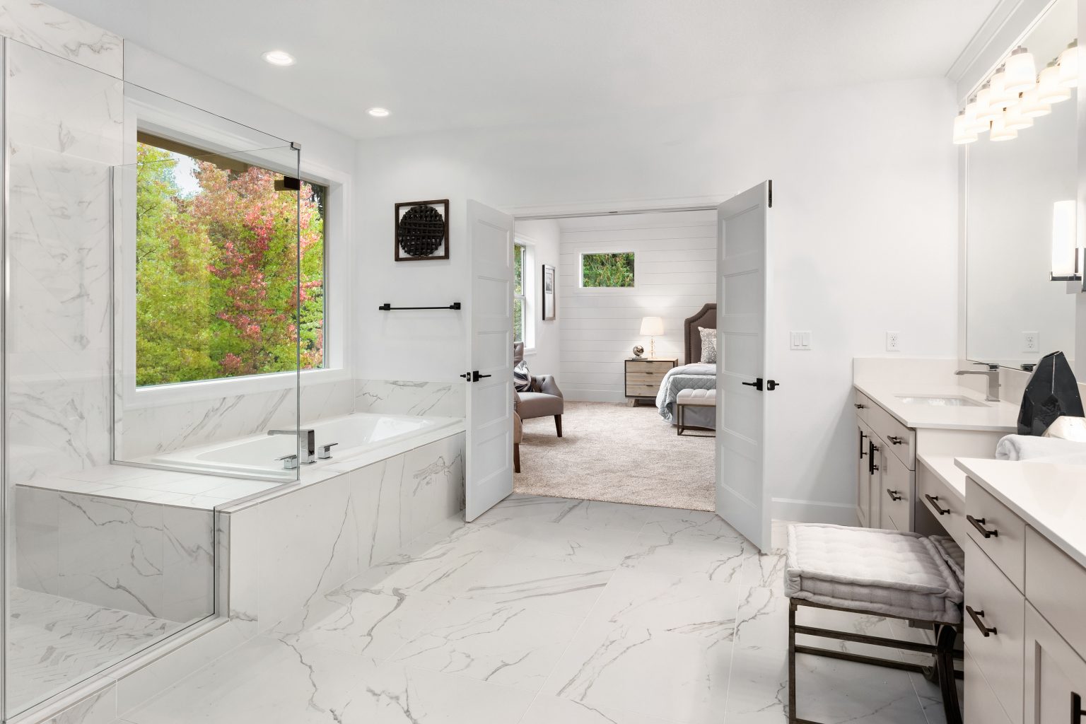 Elevate Your Master Suite Design with These Luxury Touches - Kesaa ...