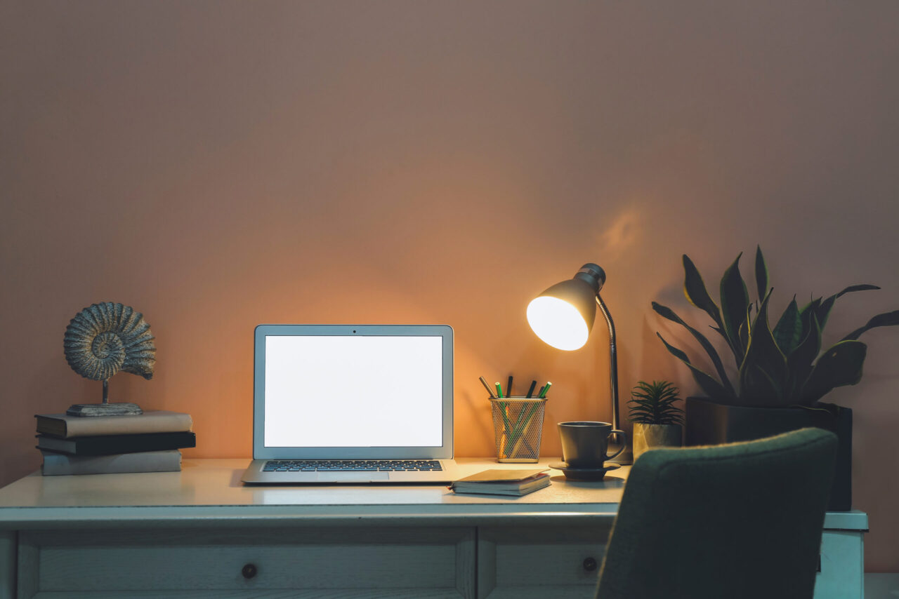 Small Home Office Lighting Ideas to Boost Productivity & Style - Kesaa ...